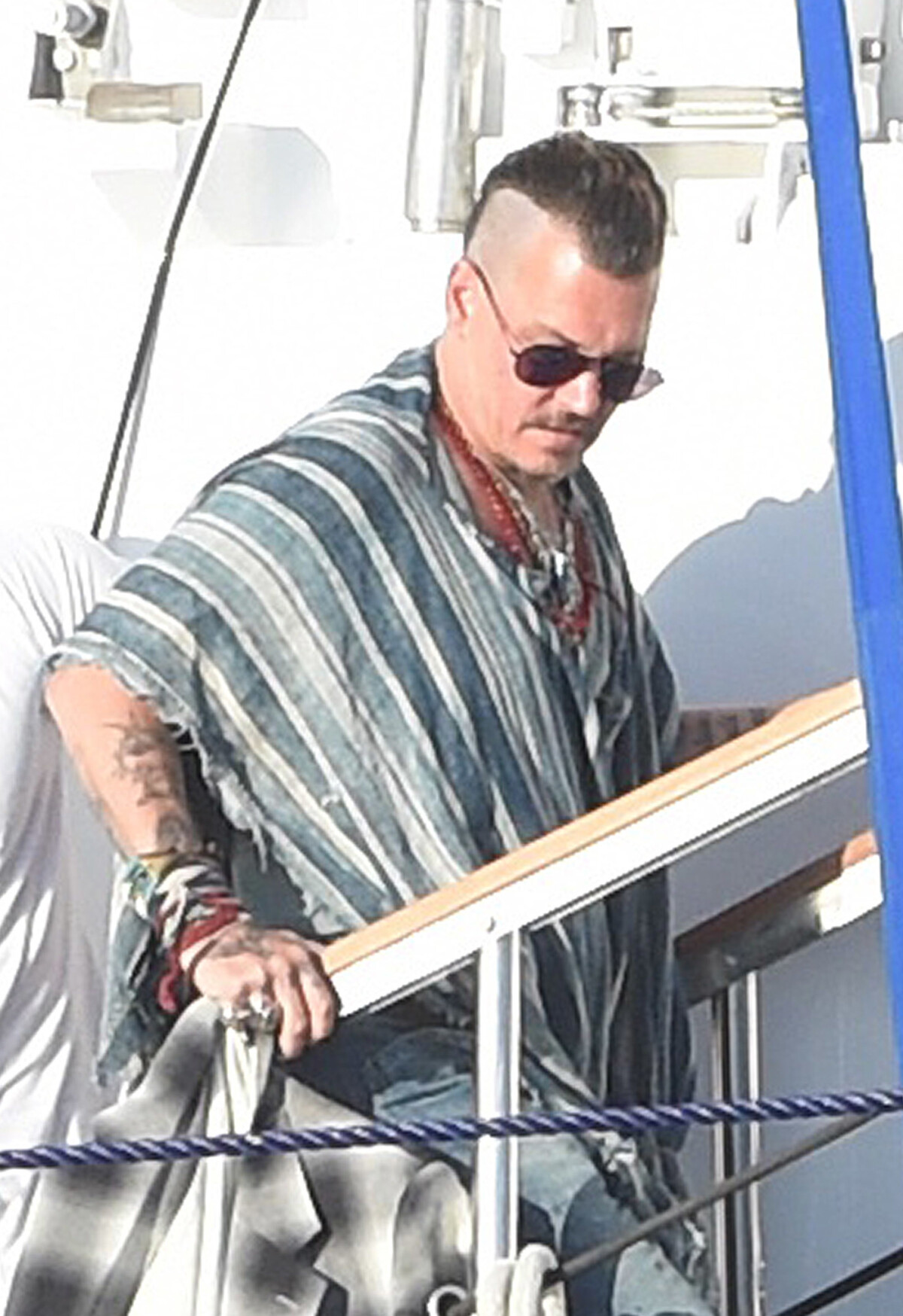 Photo : Exclusif - Johnny Depp arrive en vacances à Ibiza à bord du ...