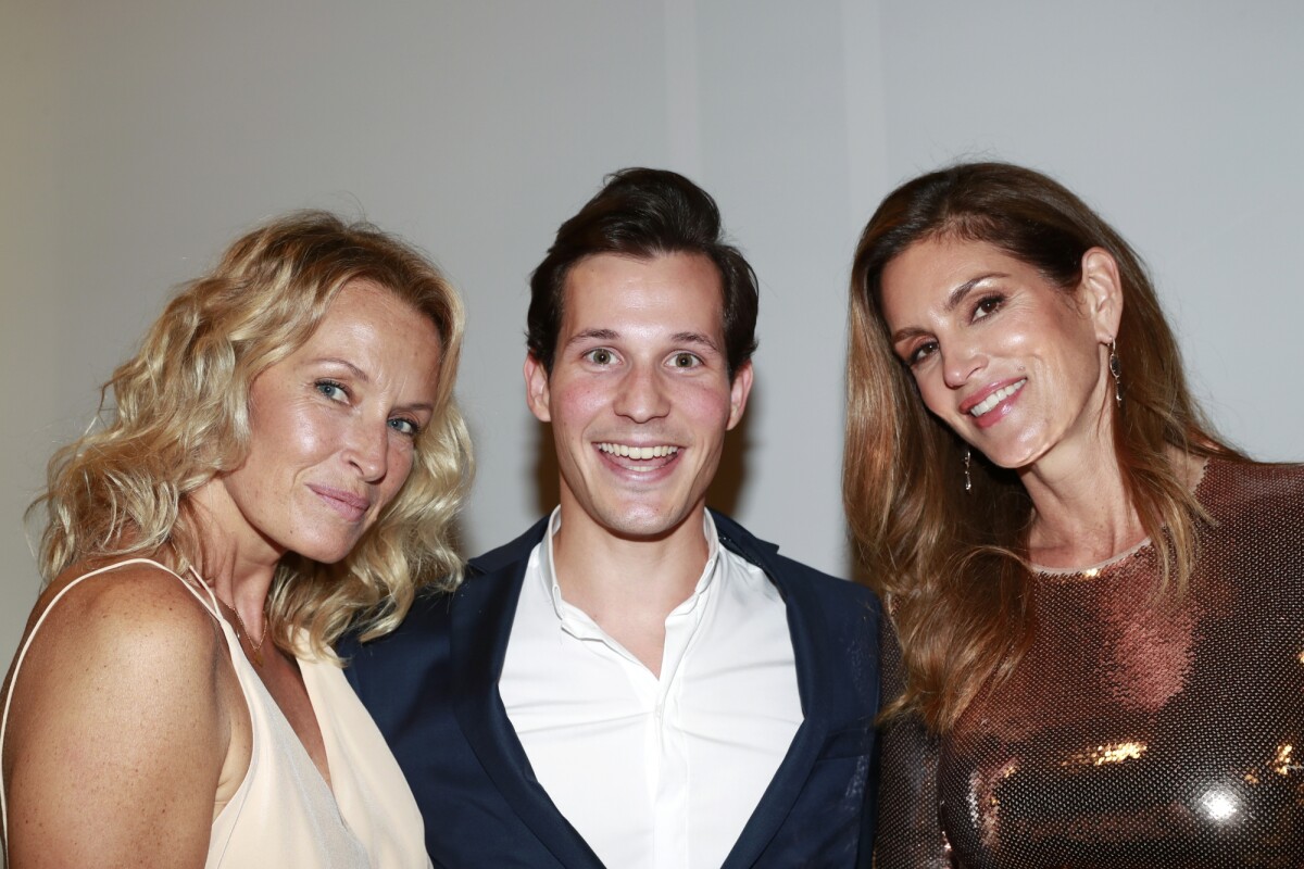 Photo : Exclusif - Tom Claeren entre Cindy Crawford et Estelle Lefébure ...