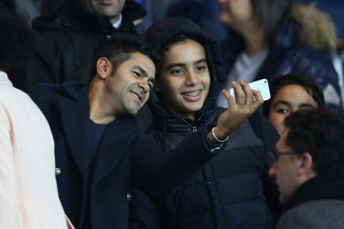 Photo : Jamel Debbouze au match de Ligue 1 entre le PSG et l'Olympique ...
