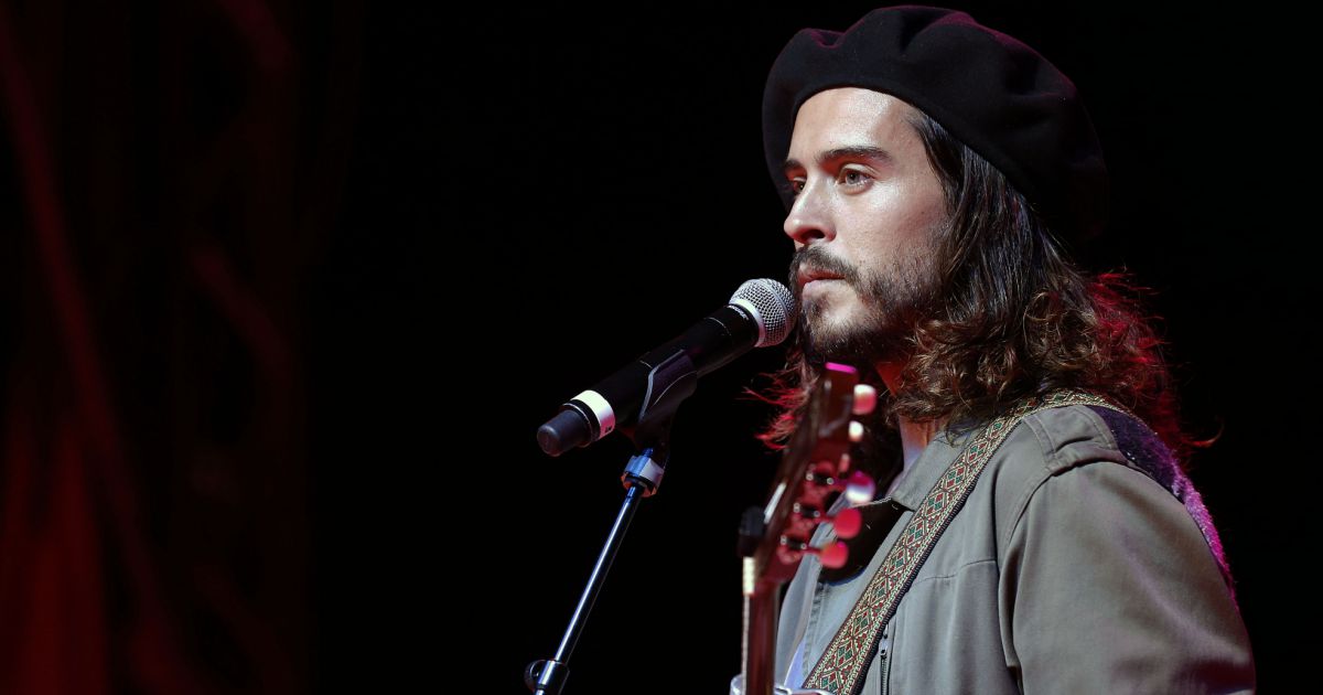 Exclusif - Florian Delavega (du groupe Fréro Delavega) - Concert privé ...