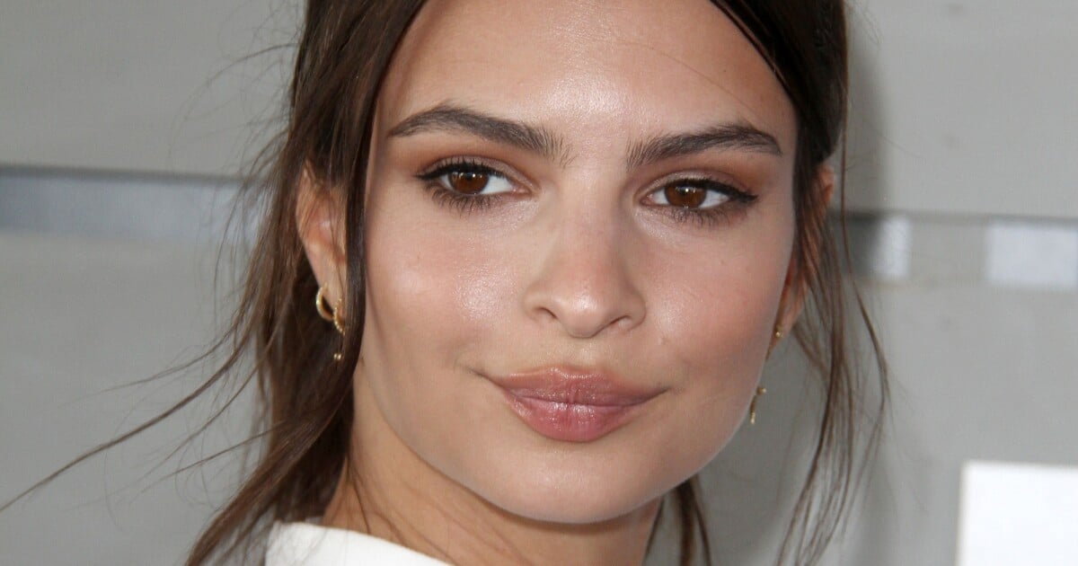 Emily Rataj­kowski, nue et ultra-sensuelle : La bombe montre tout ...