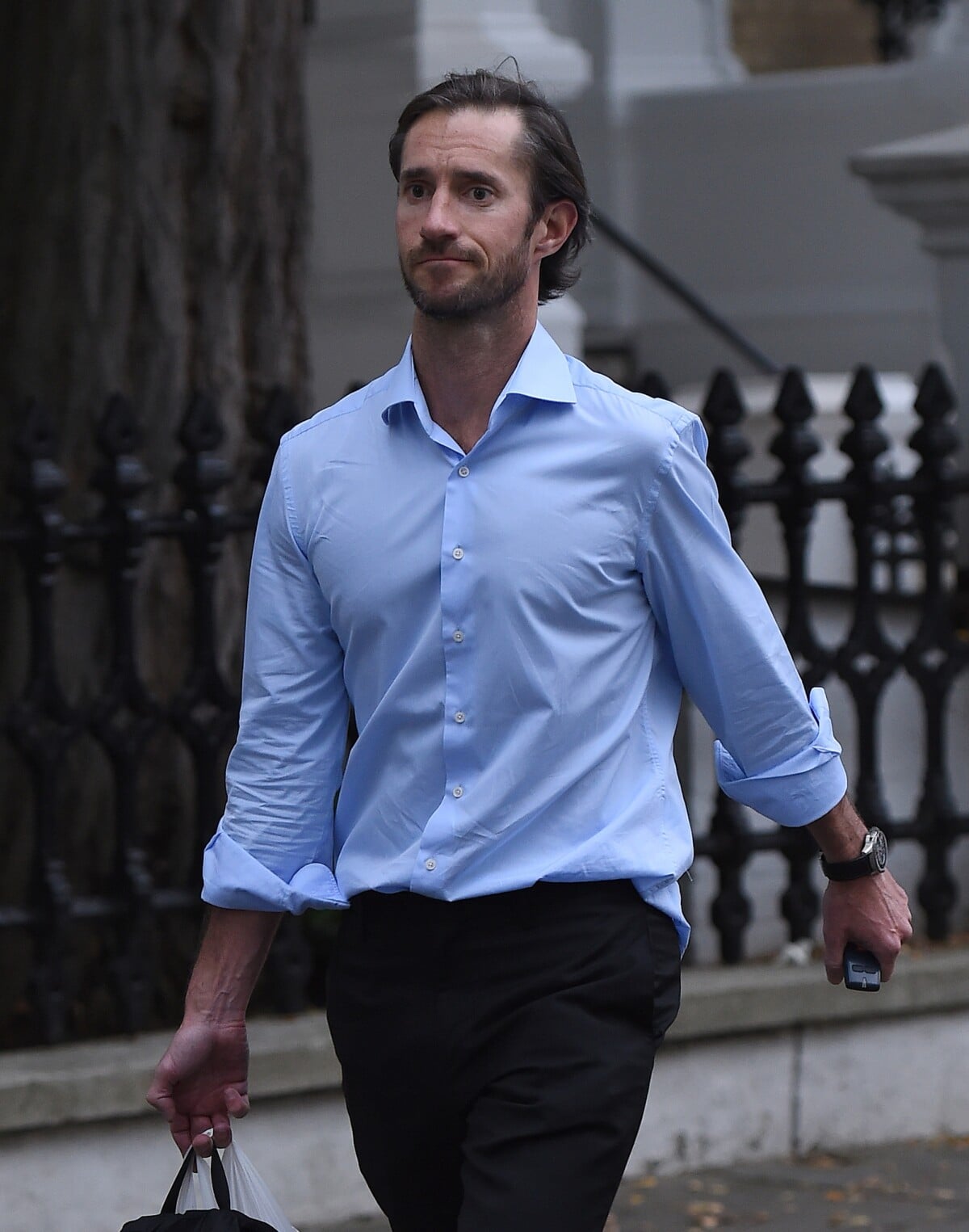Photo : James Matthews, fiancé de Pippa Middleton, arrive chez lui de ...