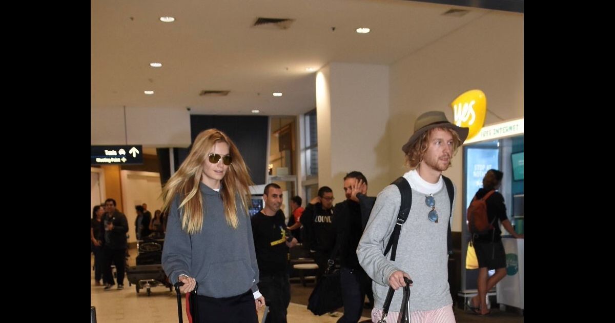 Victoria's Secret et son mari Nathaniel Hoho à Sydney, le 15 décembre ...