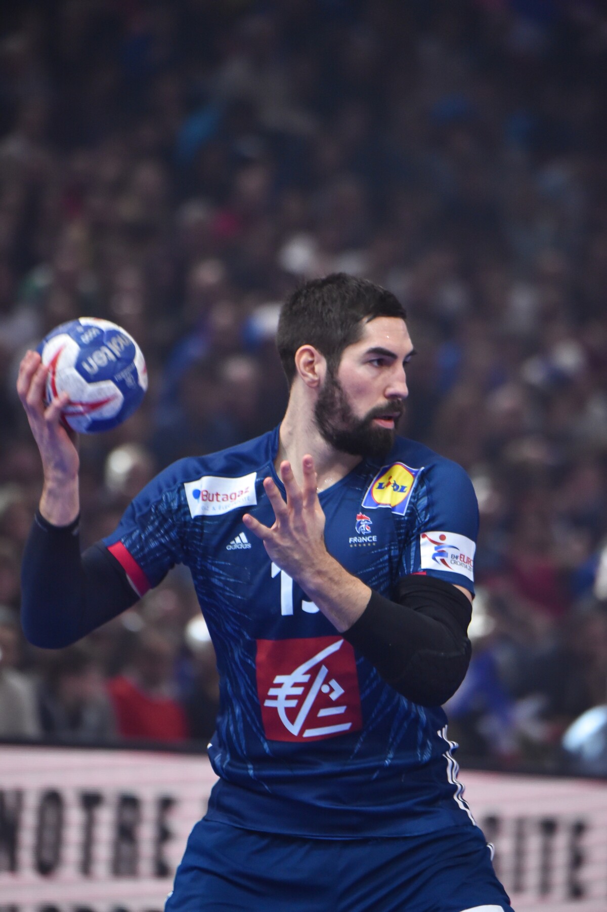 Photo : Nikola Karabatic - L'équipe de France de handball perd contre ...