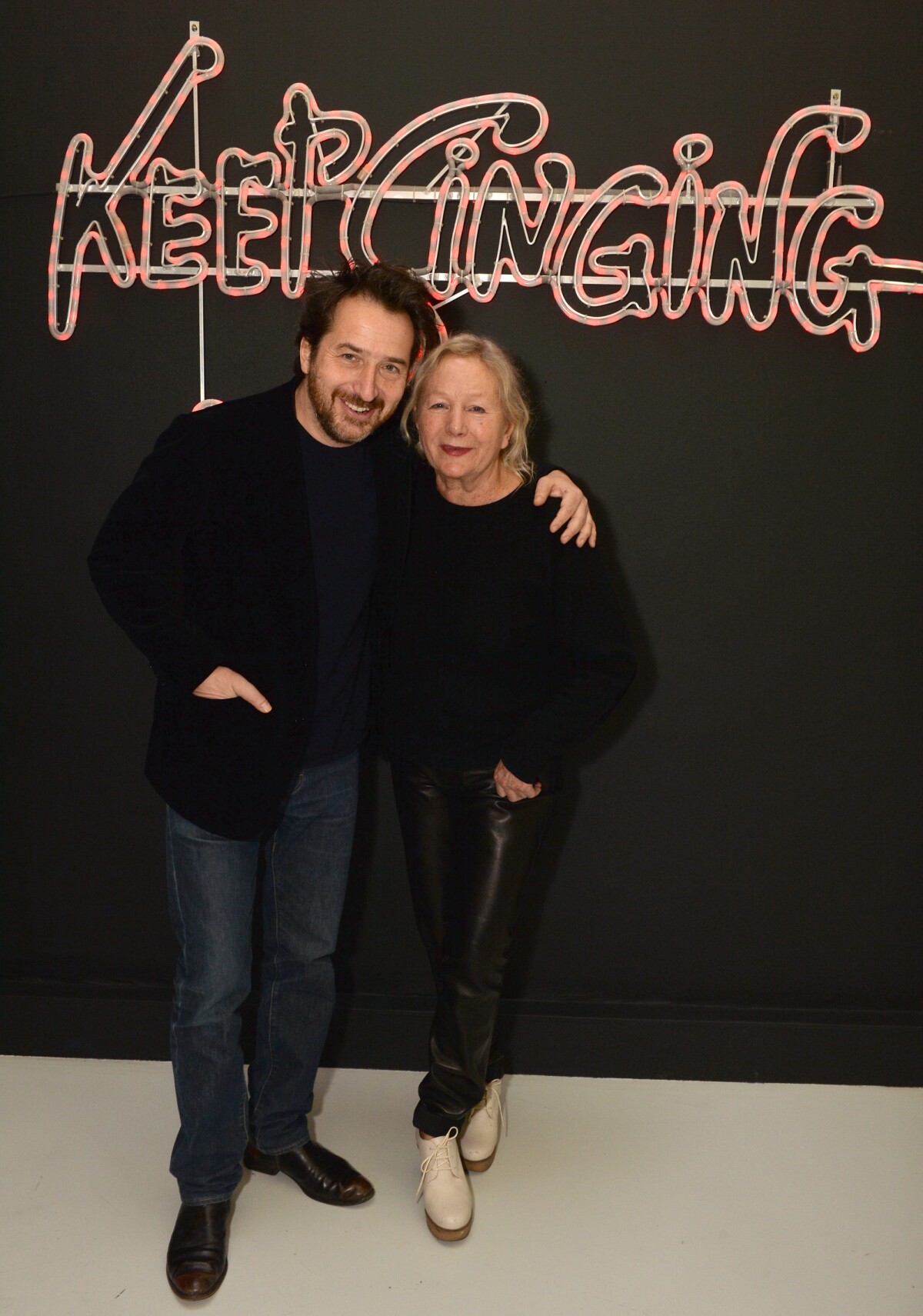 Photo : Exclusif - Edouard Baer et Agnès b. en backstage - Défilé agnès ...