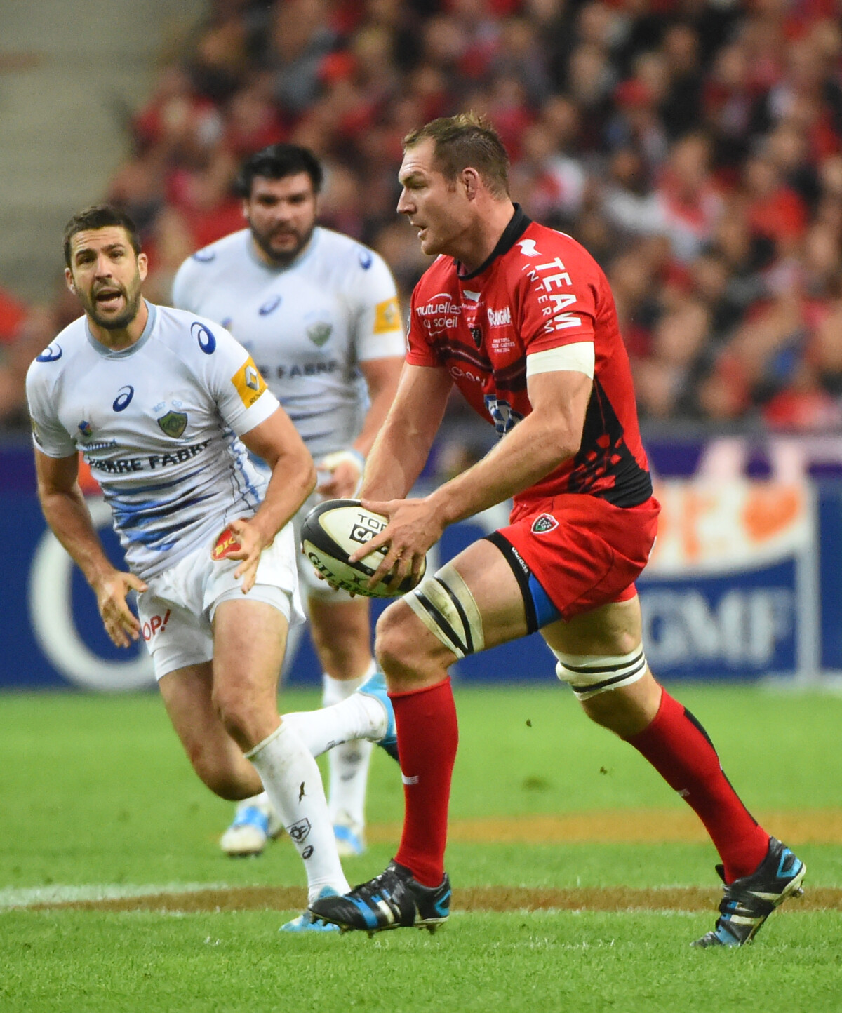 Photo : Ali Williams lors de la finale du Top 14 opoosant Castres au RC ...