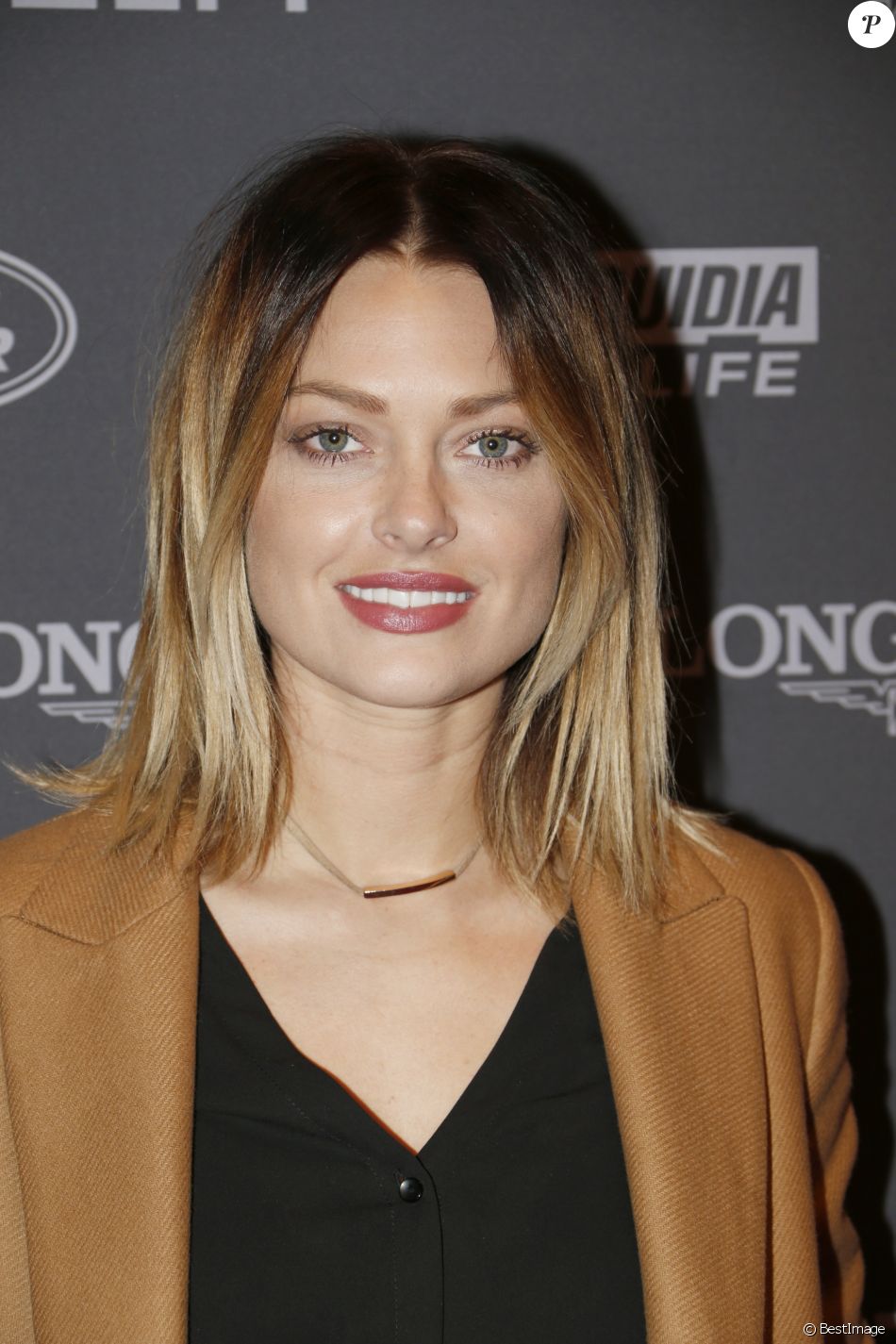 Caroline Receveur au photocall de la soirée d'ouverture du Longines ...