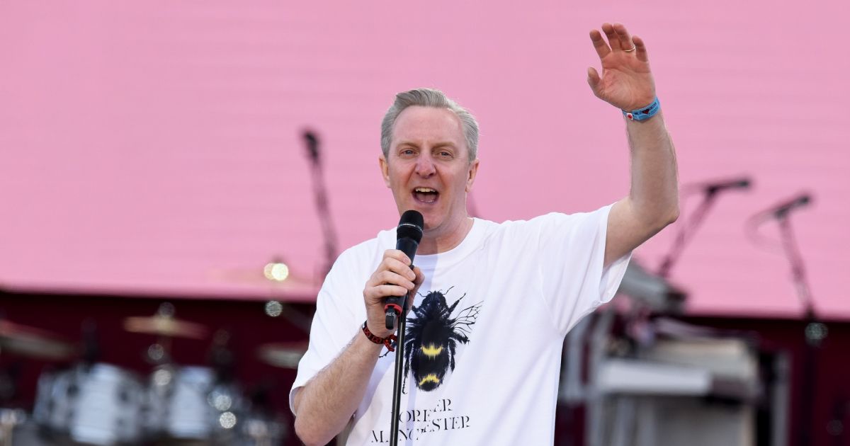 Tony Walsh - Attentat de Manchester : 'One Love Manchester', concert ...