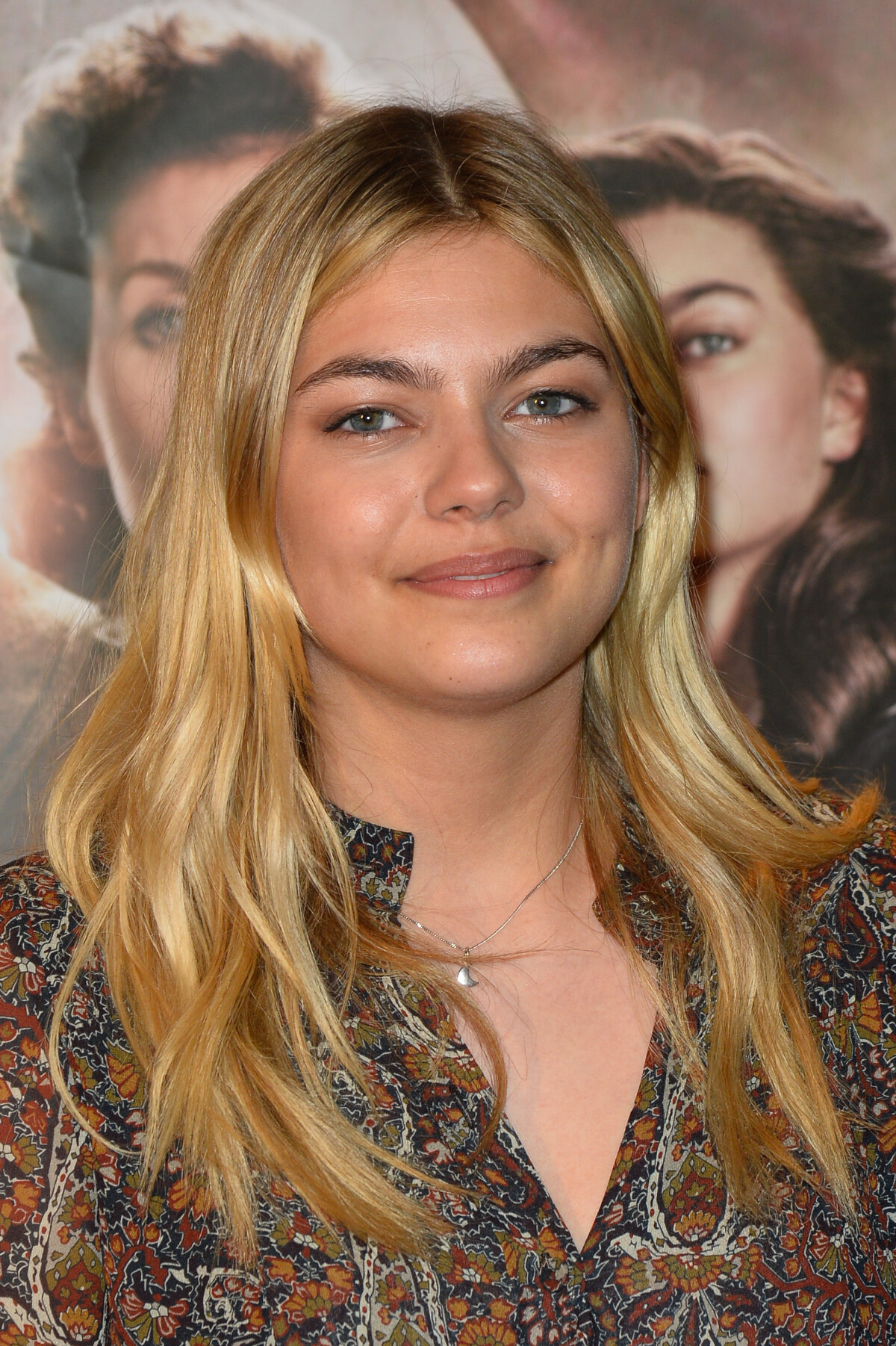 Photo : Louane Emera - Avant-première du film "Nos Patriotes" au cinéma ...