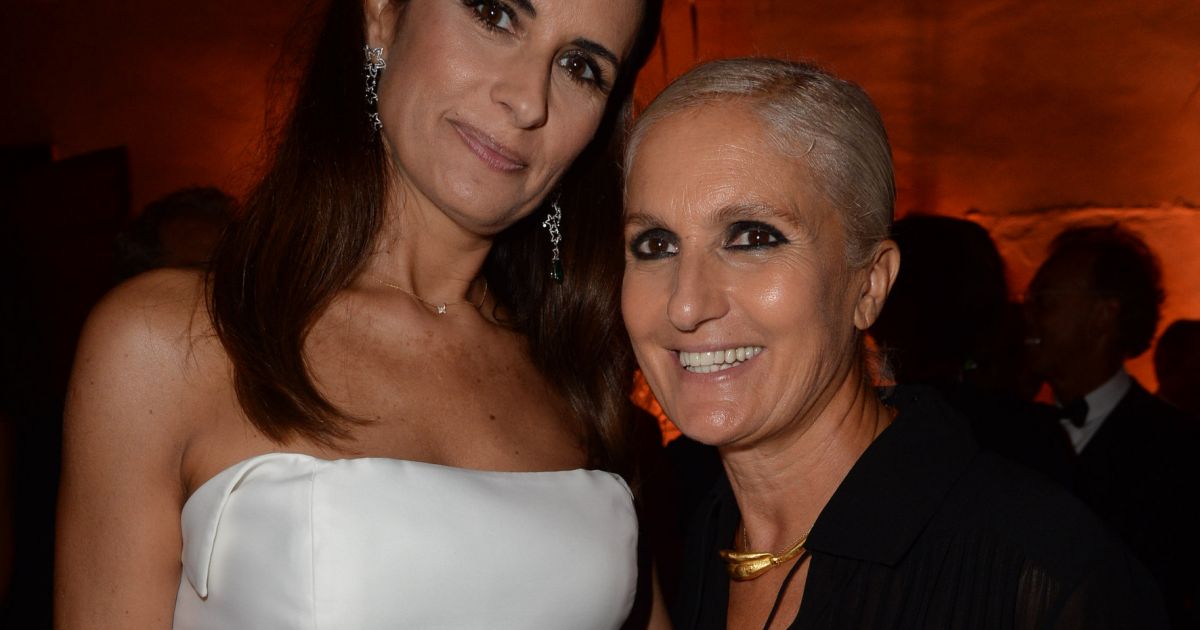 Livia Firth et Maria Grazia Chiuri lors du dîner des Franca Sozzani ...