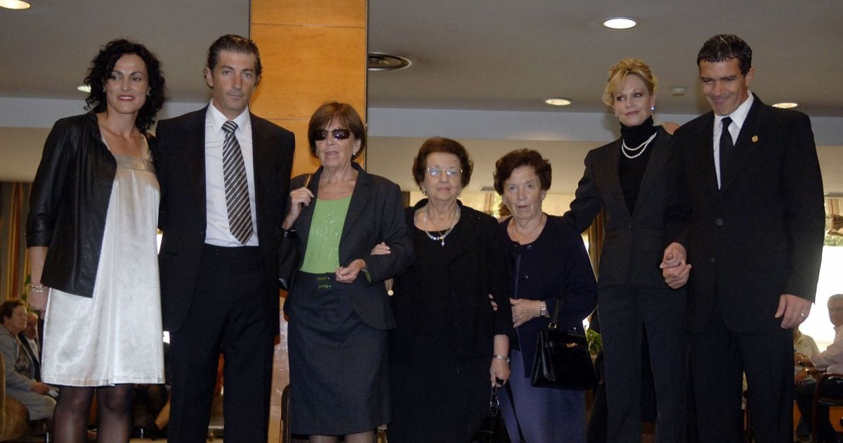 Antonio Banderas et sa famille à La Corogne le 15 octobre 2008 ...