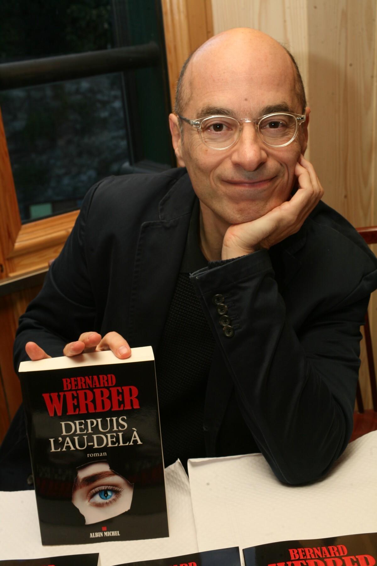 Photo : Exclusif - Bernard Werber - 8ème Biennale du livre de la ...