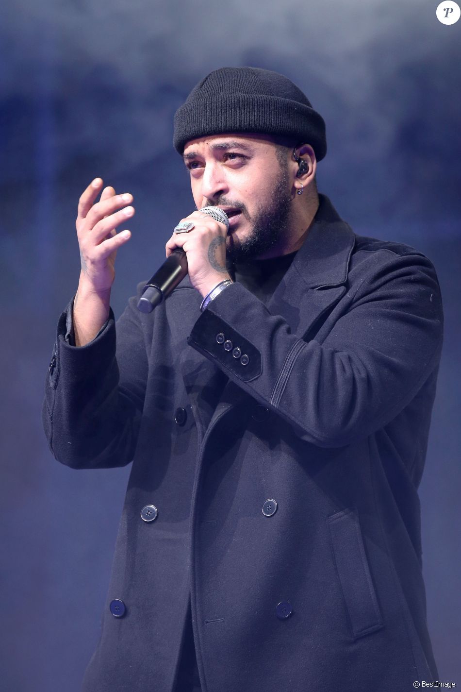 Exclusif - Slimane lors du concert privé MFM Radio Live présenté par ...