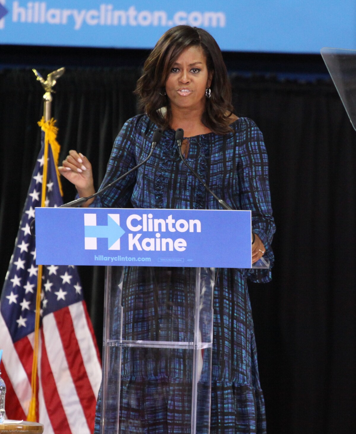 Photo : Michelle Obama en plein discours devant les étudiants de l ...