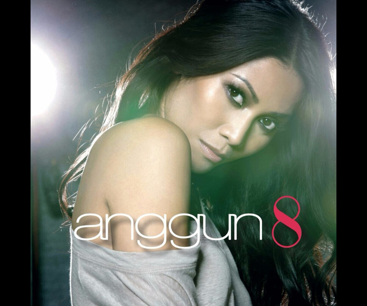 Photo : Anggun - 8 - décembre 2017. - Purepeople