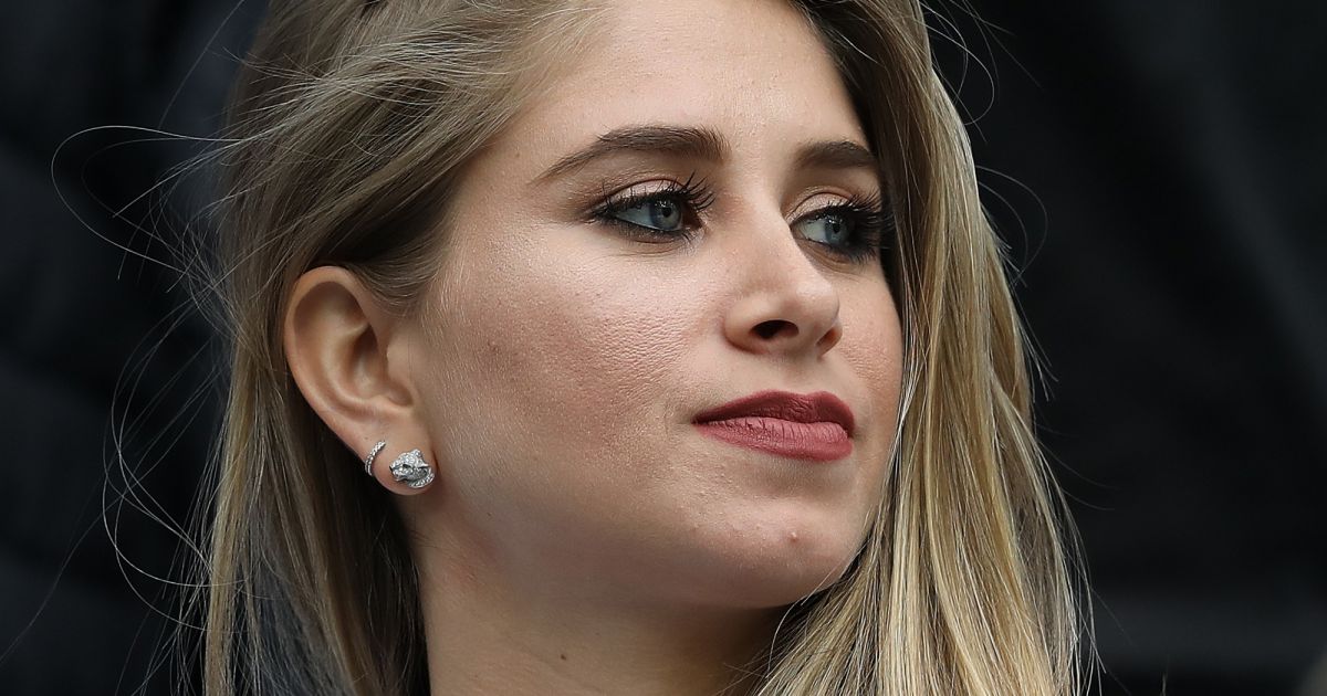 Maria Salaues (compagne de Paul Pogba) - Célébrités dans les tribunes ...