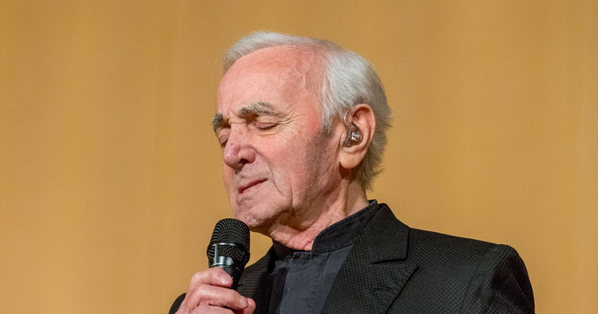 Charles Aznavour en concert à l'Office des Nations Unies à Genève. Le ...