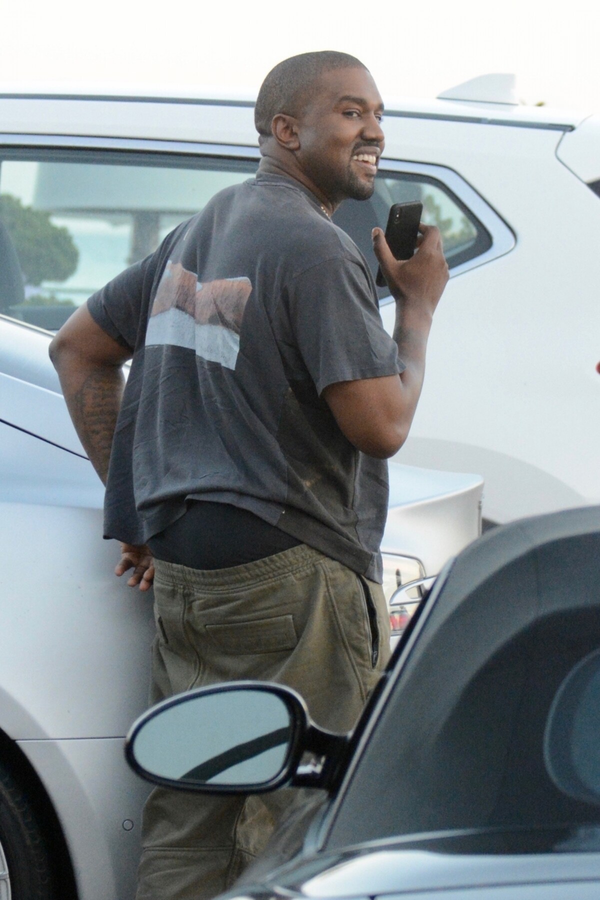 Photo : Kanye West est allé dîner au restaurant Nobu à Malibu, le 13 ...