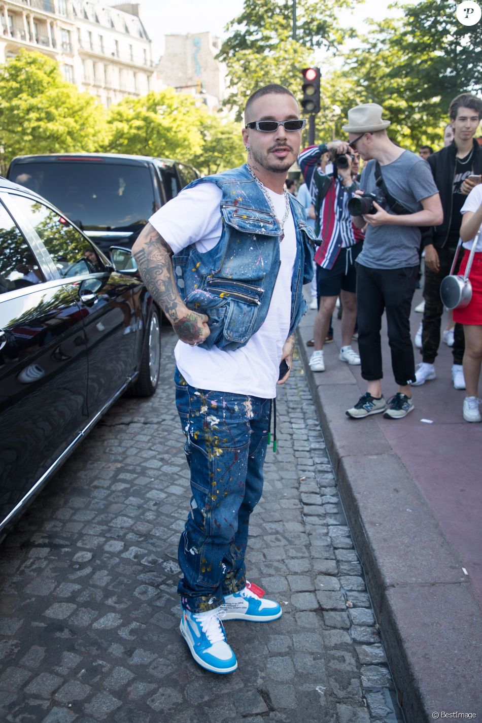 Le chanteur J Balvin (José Álvaro Osorio Balvín) au Palais de Chaillot ...
