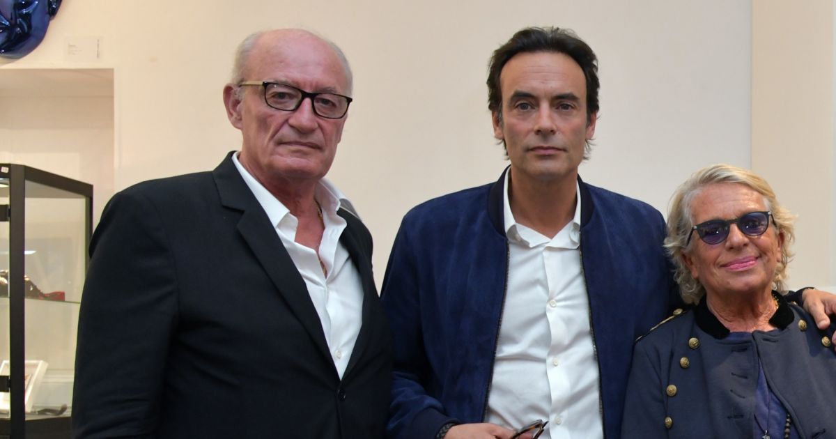 Semi-exclusif - Pascal Desprez, Anthony Delon, Véronique de Villèle ...