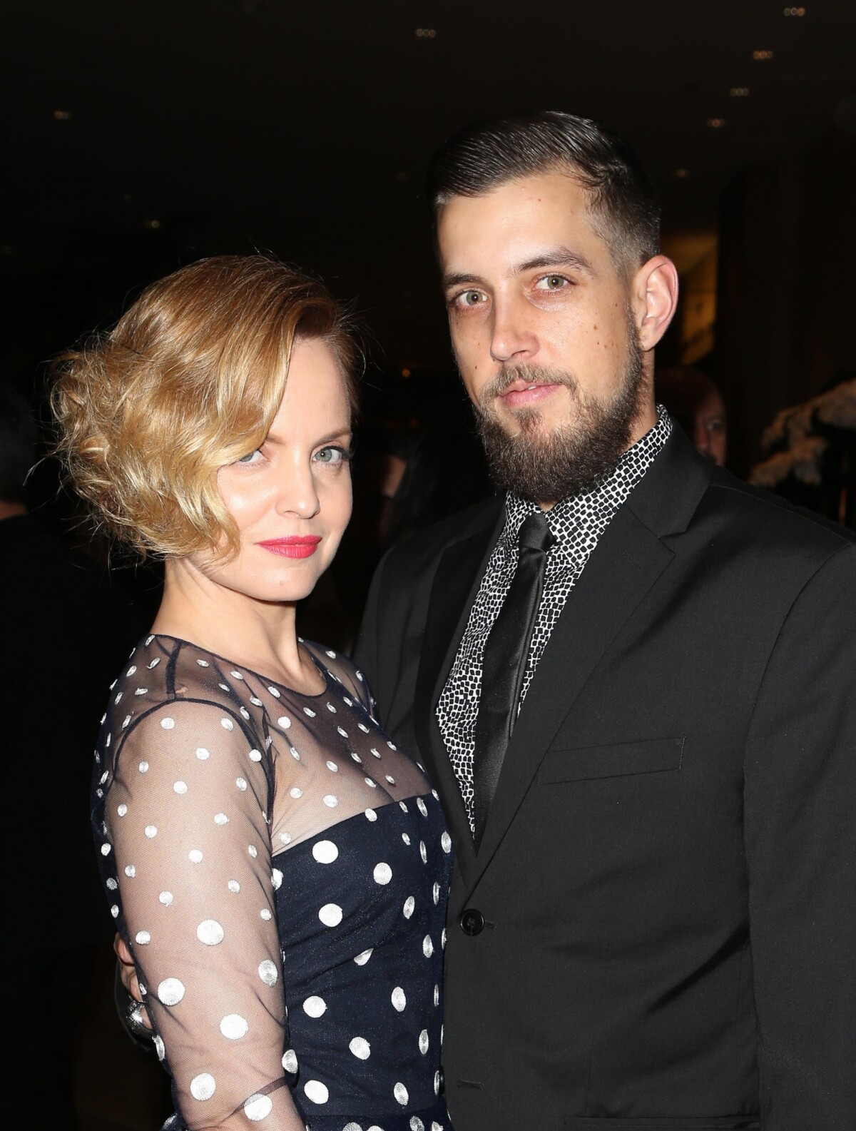 Photo : Mena Suvari et Michael Hope - People à la sortie de la soirée ...