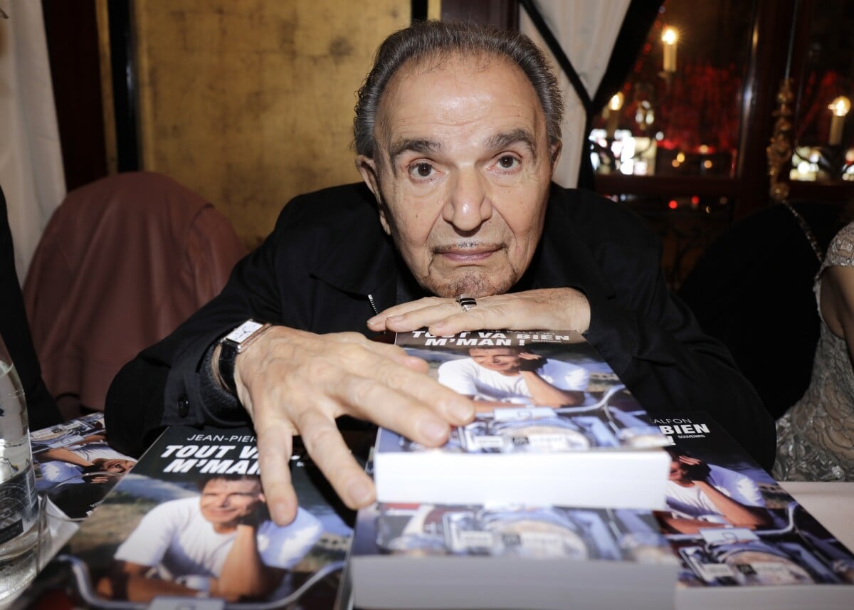 Photo : Jean-Pierre Kalfon lors de la soirée du 41ème cocktail des ...