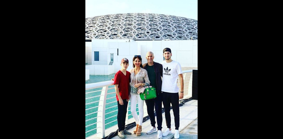 Photo : Zinédine Zidane avec sa femme Véronique et leurs fils Elyaz et ...