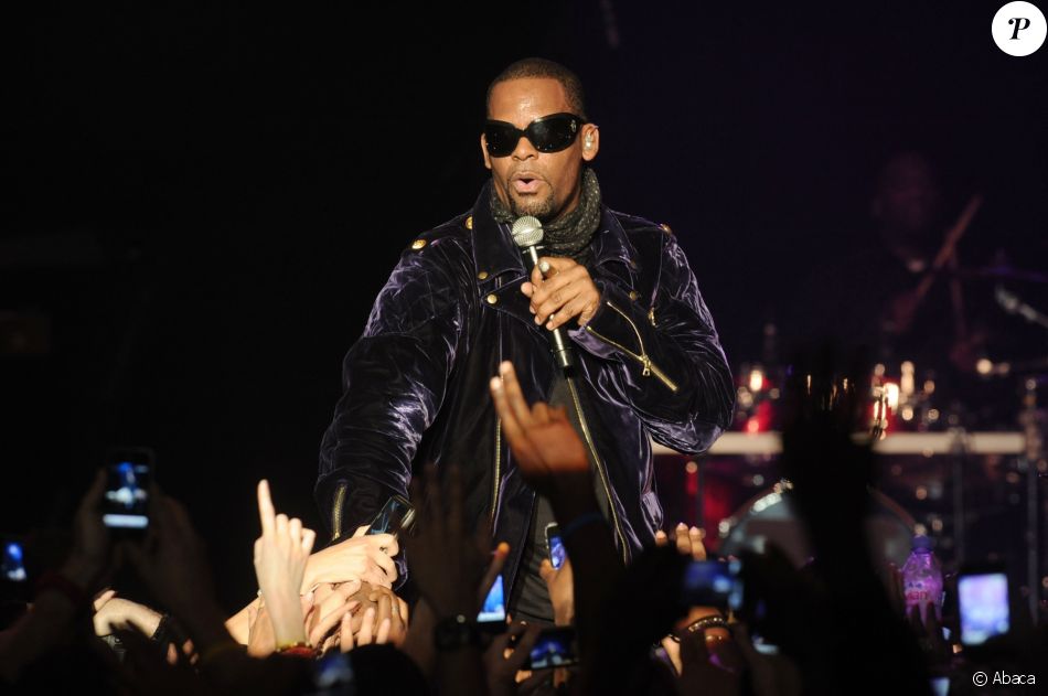 R. Kelly en concert au Bataclan, à Paris. Avril 2011. - Purepeople