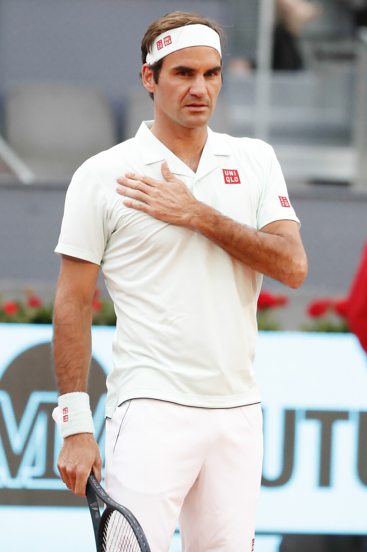 Photo : Roger Federer pour son grand retour sur la terre battue bat R ...