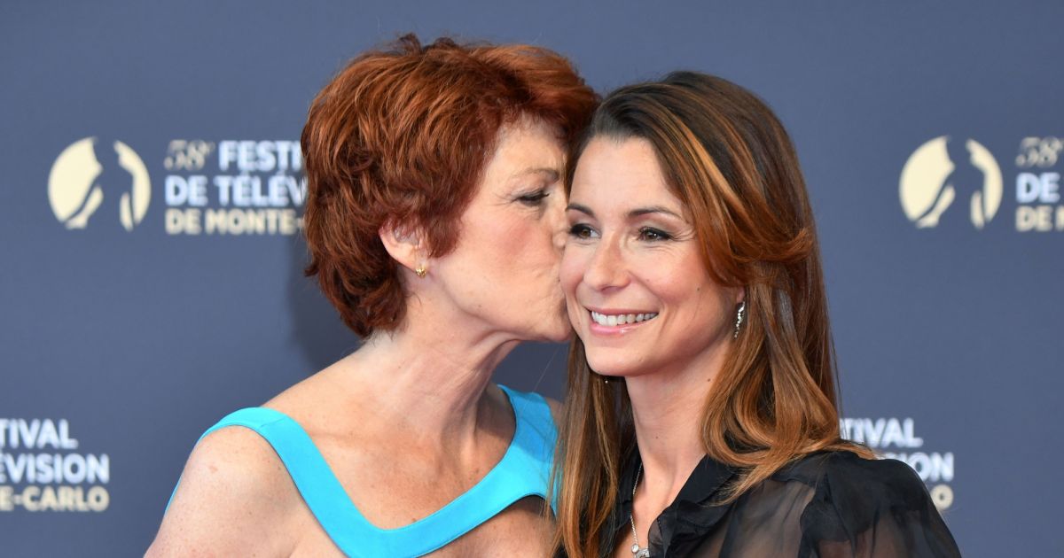 Véronique Genest et Jennifer Lauret lors du photocall de la soirée d ...