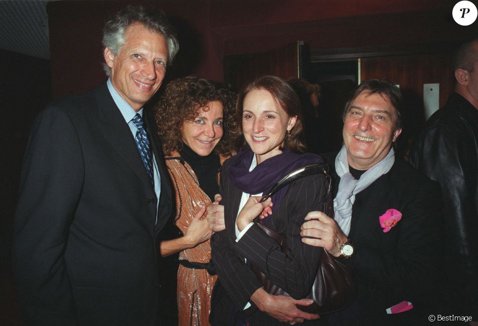 Dominique de Villepin, Emanuel Ungaro et sa femme, à la première de ...