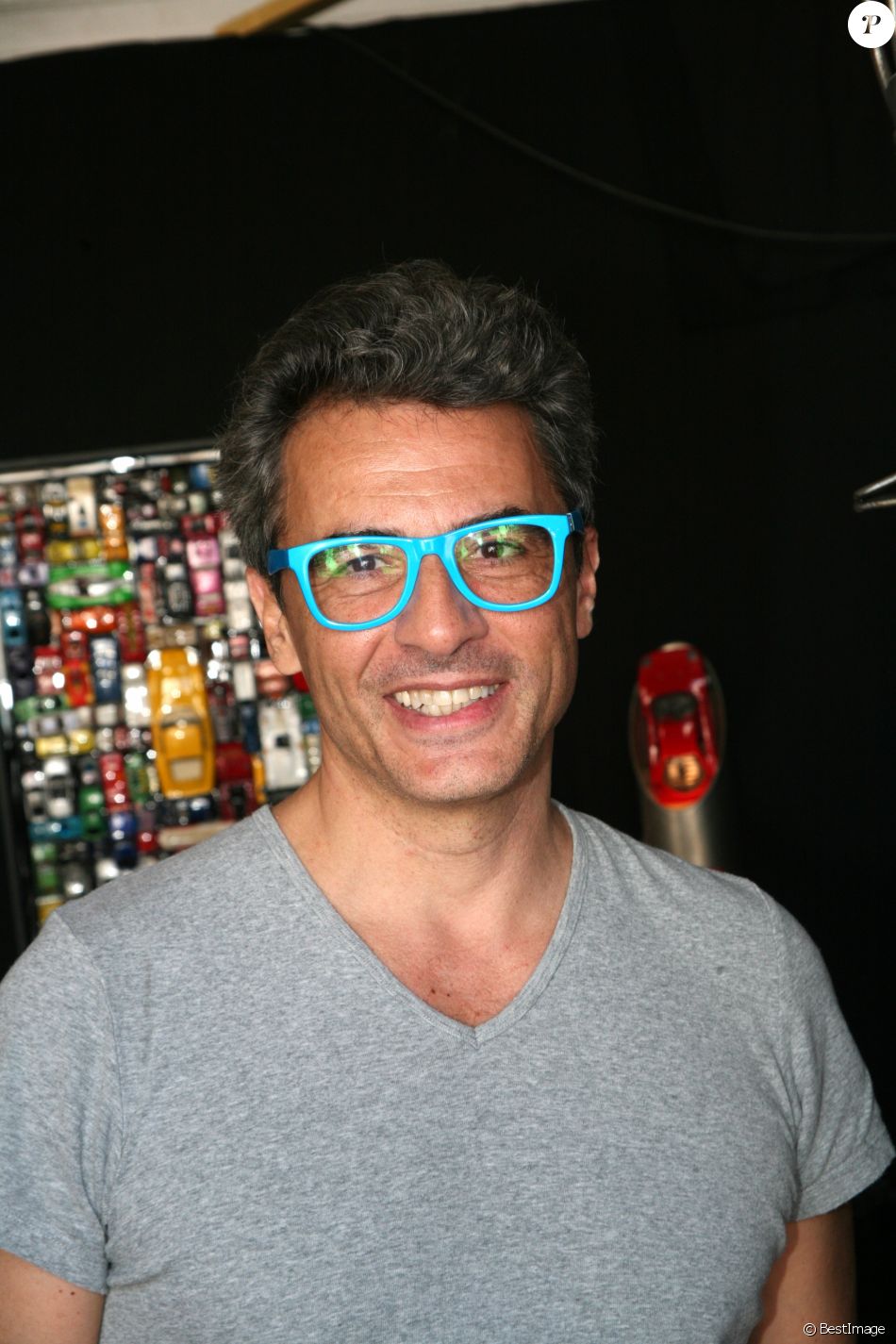 Exclusif - Rendez-vous avec Julien Cohen lors de la foire de Chatou, le ...