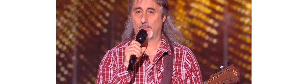 Photo : Raphaël - Extrait de l'émission "The Voice" diffusée samedi 15 ...