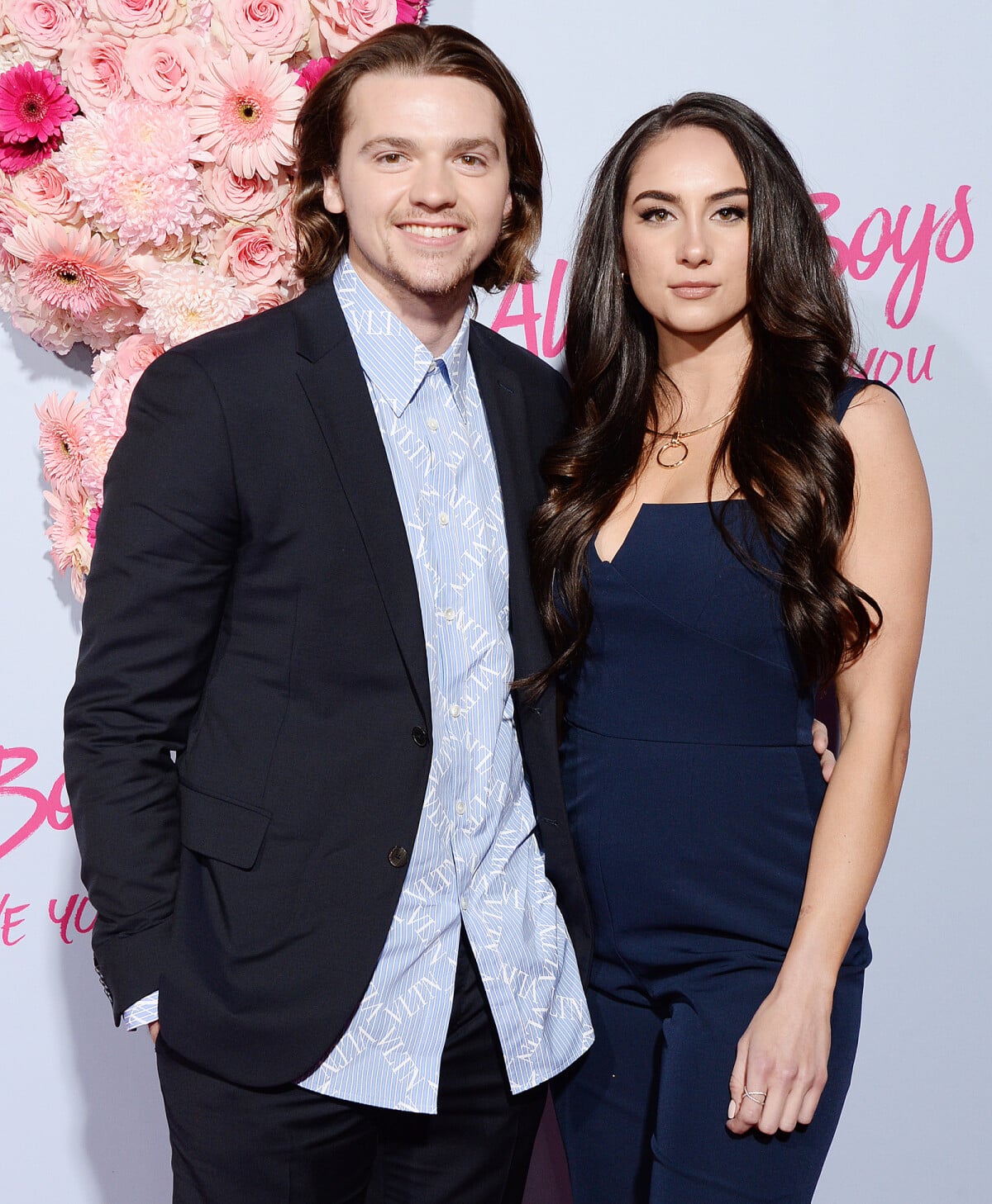 Photo : Joel Courtney et Mia Scholink- Avant-première du film "To All ...