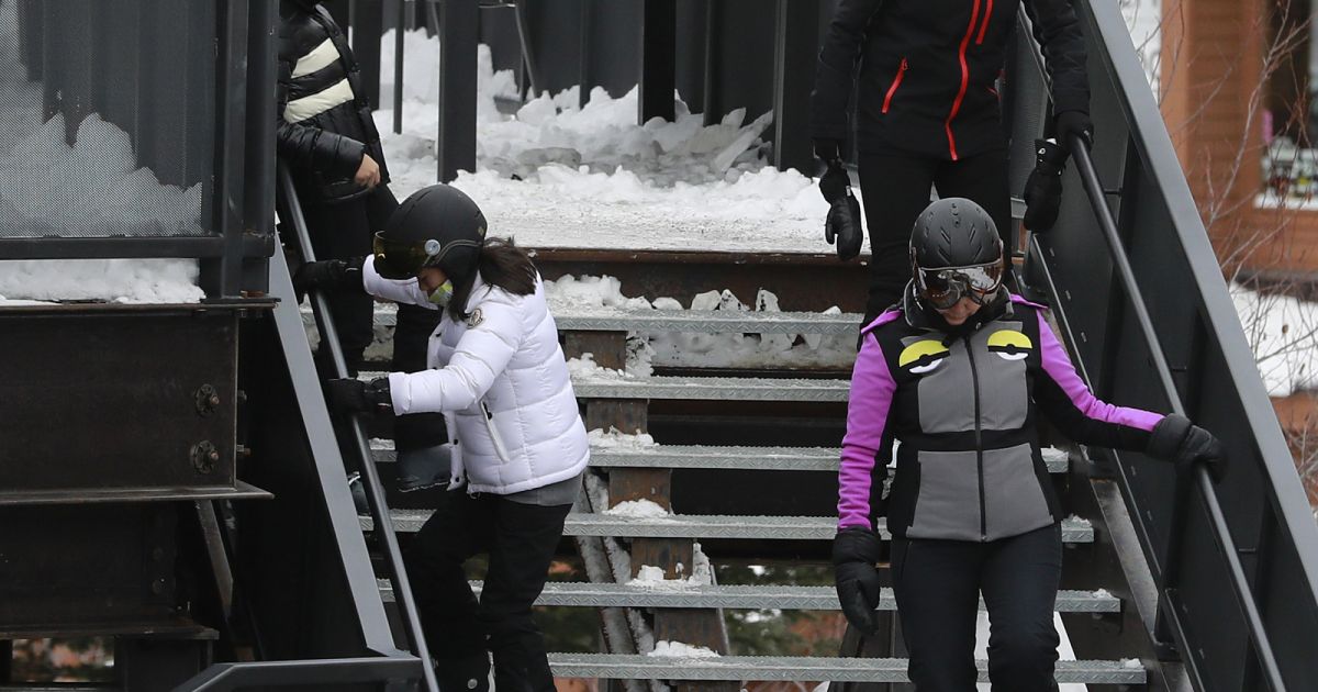 Exclusif - Joy Hallyday, Jade Hallyday et Mathilde Balland avec ...