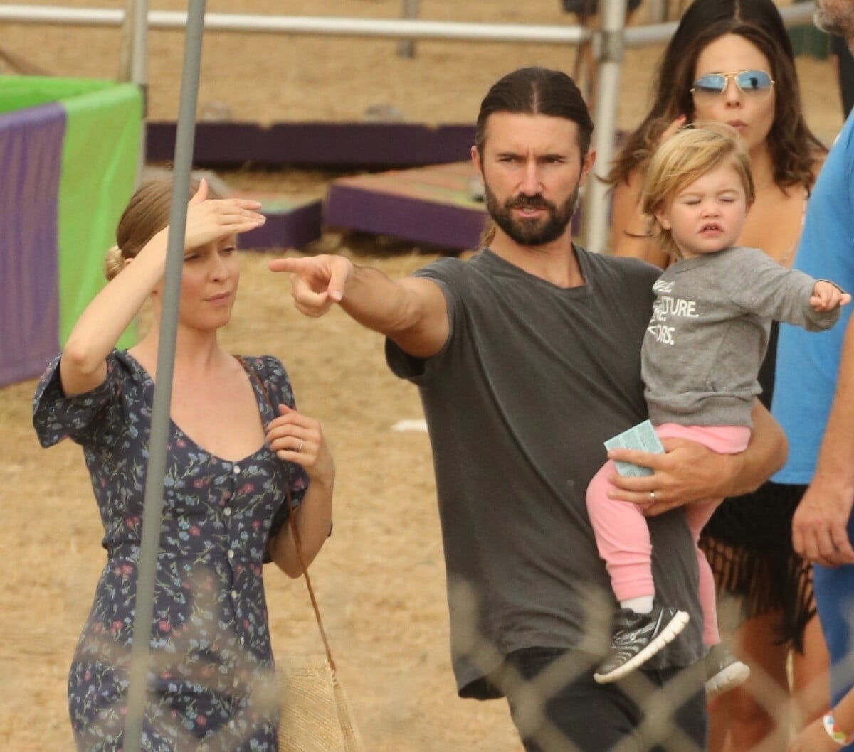 Photo : Exclusif - Brandon Jenner passe la journée avec sa femme Leah ...