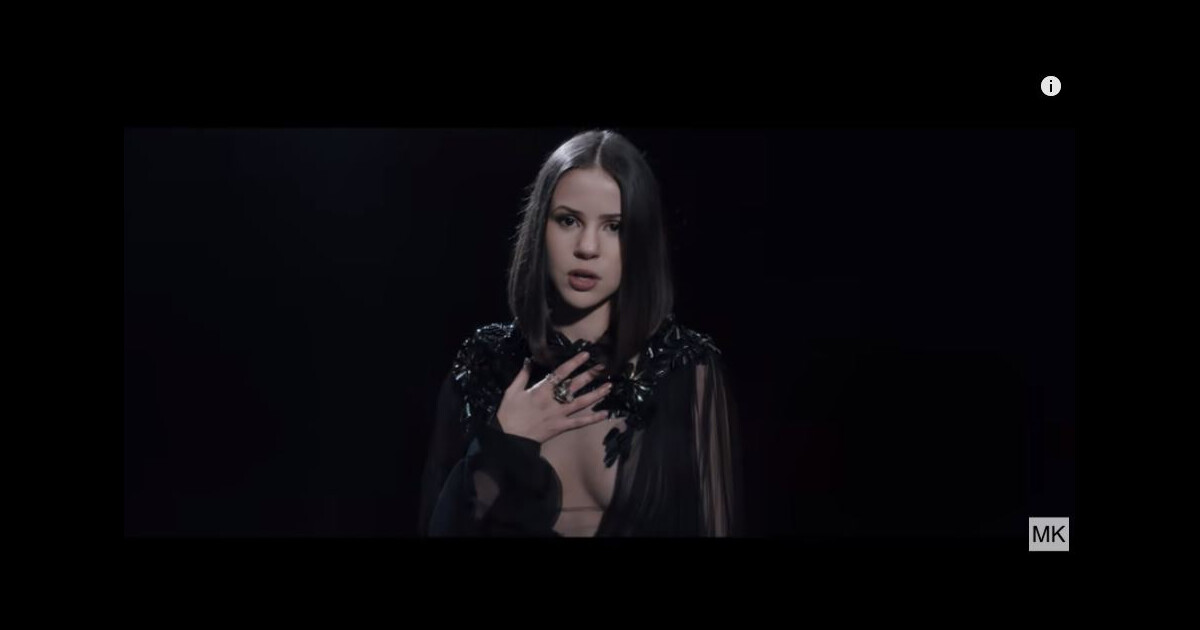 Marina Kaye devenue trop sexy ? La chanteuse assume sa féminité ...