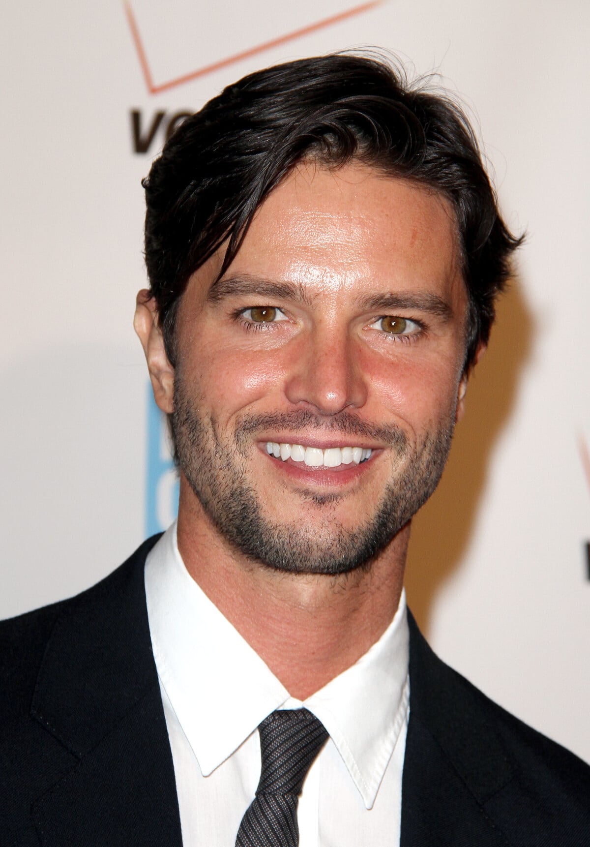 Photo : Jason Behr - Soirée annuelle des 40e "Humanitarian Awards" à ...