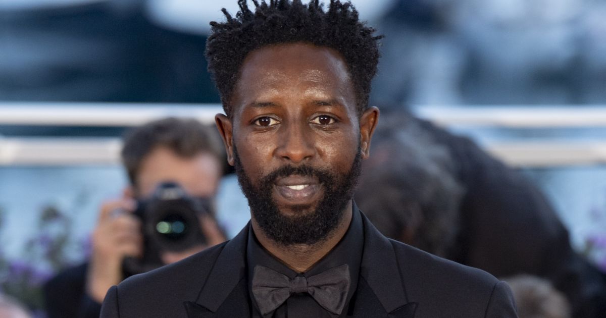 Ladj Ly (Prix du jury ex-aequo pour Les Misérables) au photocall des ...