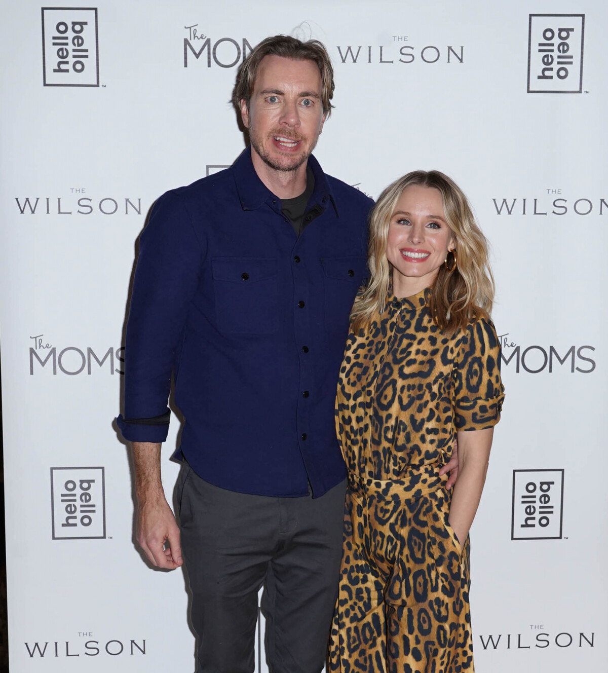 Photo : Kristen Bell (porte une combinaison imprimé léopard) et son ...
