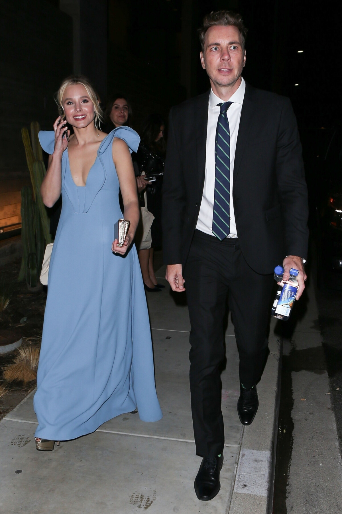 Photo : Kristen Bell et son mari Dax Shepard - People à la soirée ...