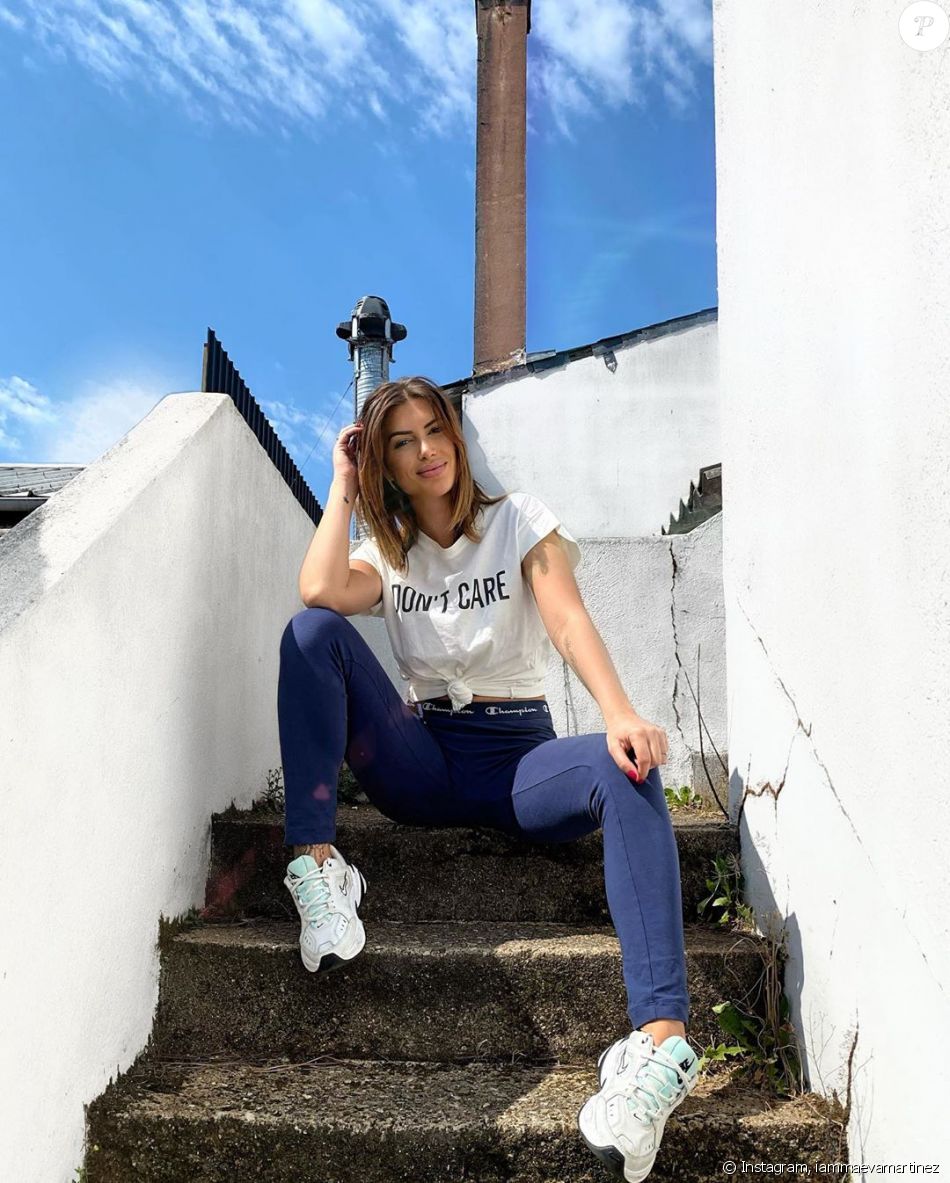 Maeva Martinez de Secret Story souriante sur Instagram, le 12 avril ...