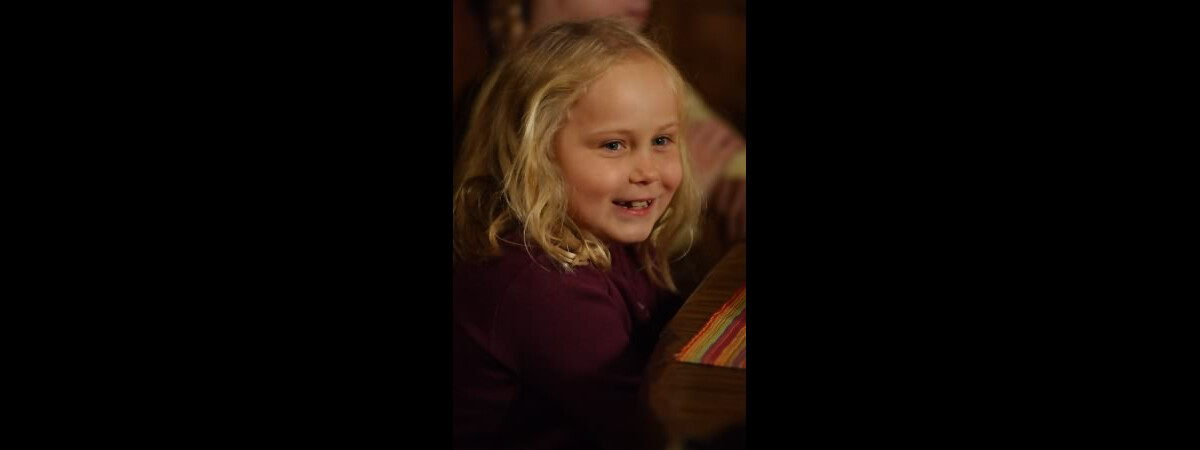 Photo : Maria Lark dans la série "Medium". - Purepeople