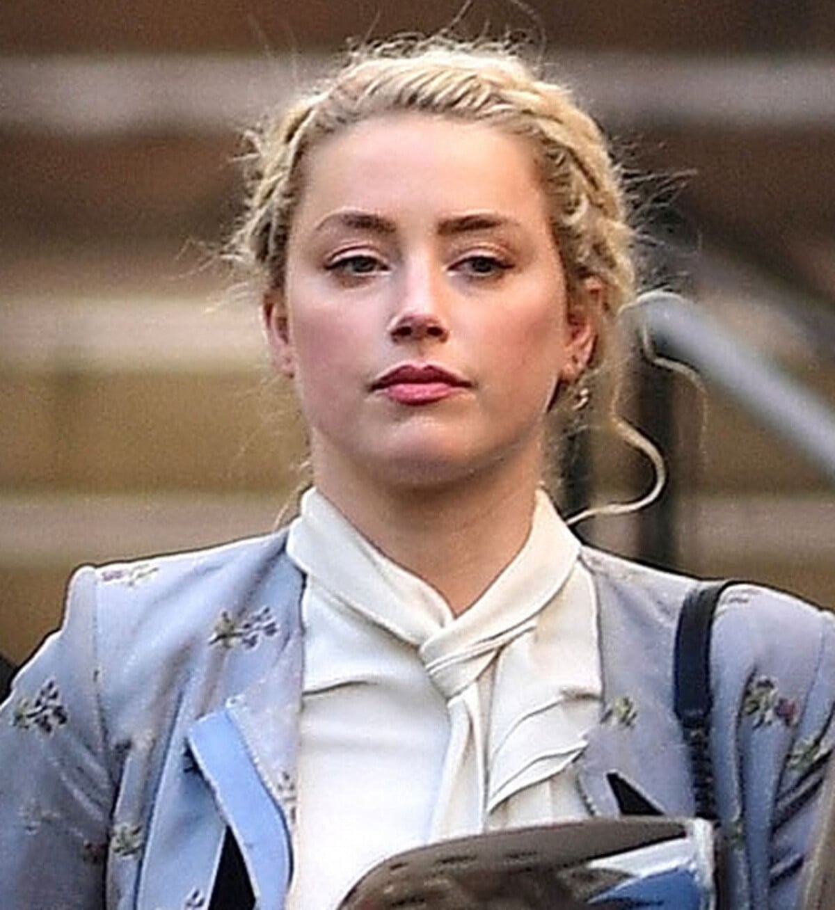 Photo : Amber Heard - J. Depp et A. Heard sortent de la cour royale de ...