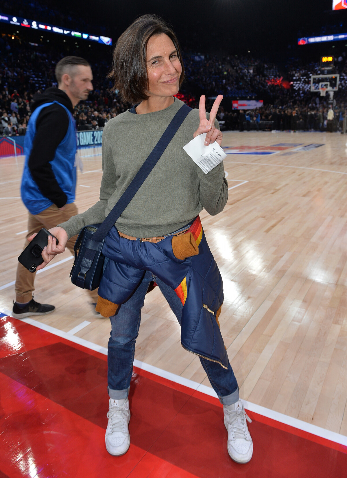 Photo : Alessandra Sublet au match de NBA Game Paris 2020 entre les ...
