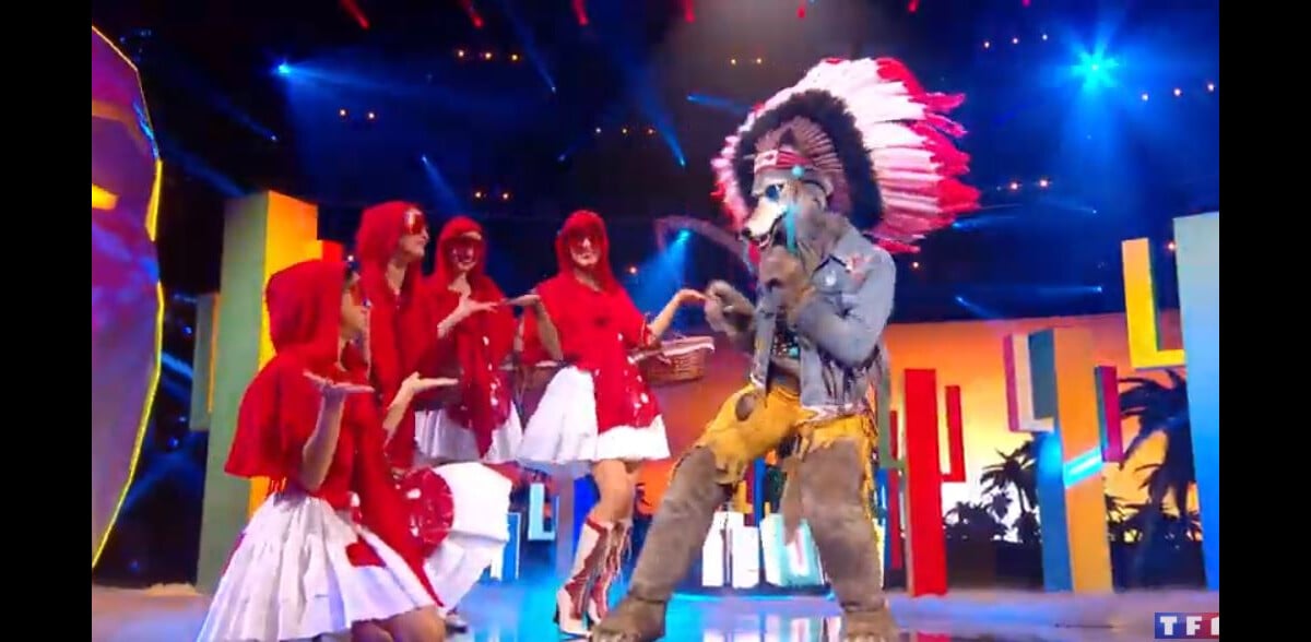 Vidéo : Les costumes de la saison 2 de "Mask Singer" - Purepeople