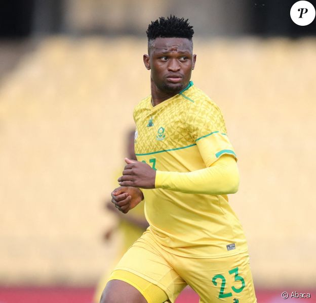 Motjekta Madisha : Mort du footballeur sud-africain à 25 ans - Purepeople