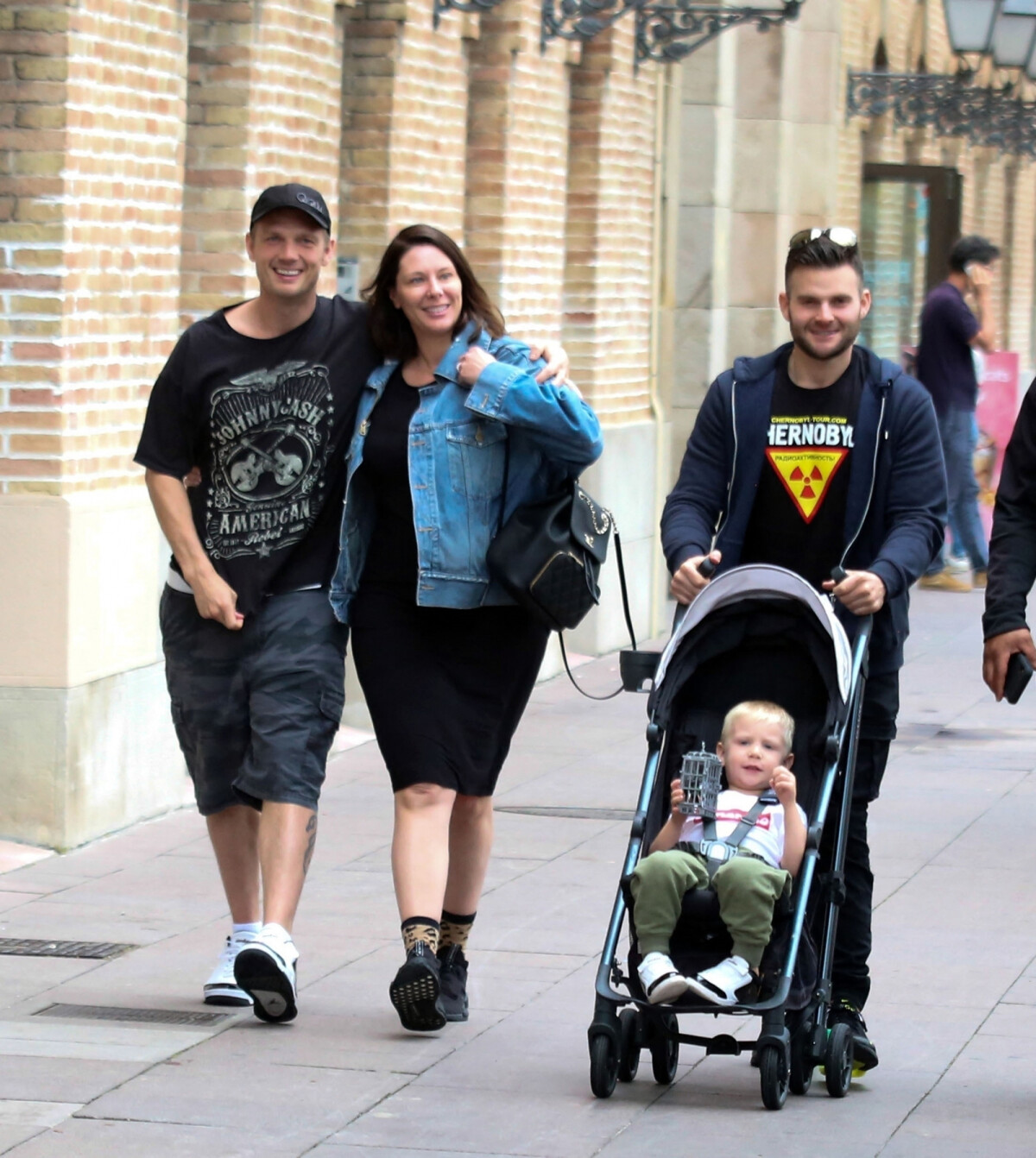 Photo : Exclusif - Nick Carter (Backstreet Boys) se balade avec sa ...