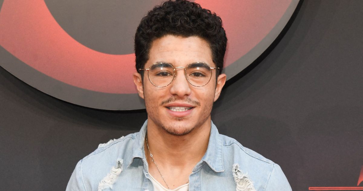 Samy Seghir à la première de la série Netflix Stranger Things - Saison ...