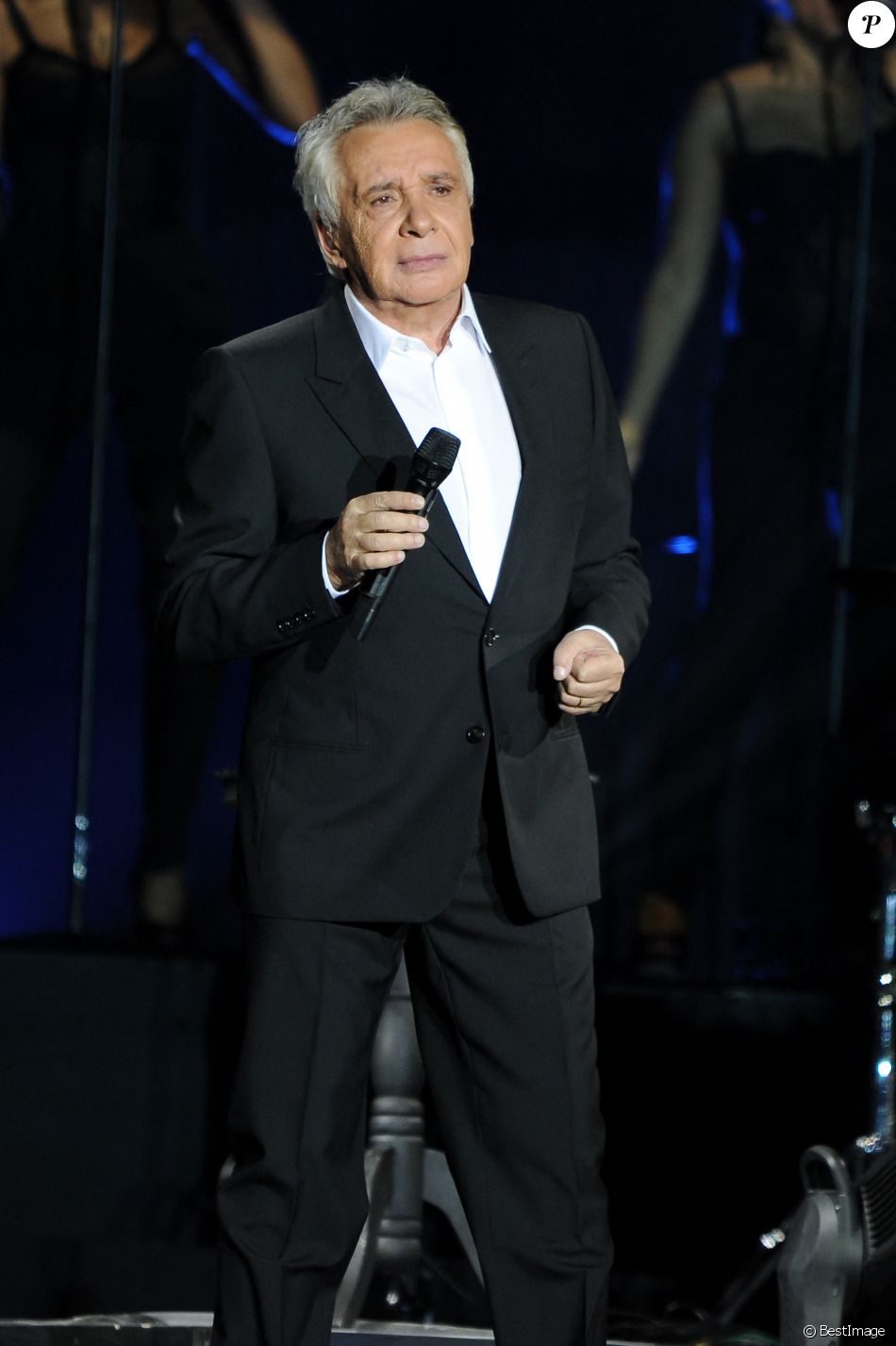 Michel Sardou en concert au Palais Omnisports de Paris Bercy a Paris le ...